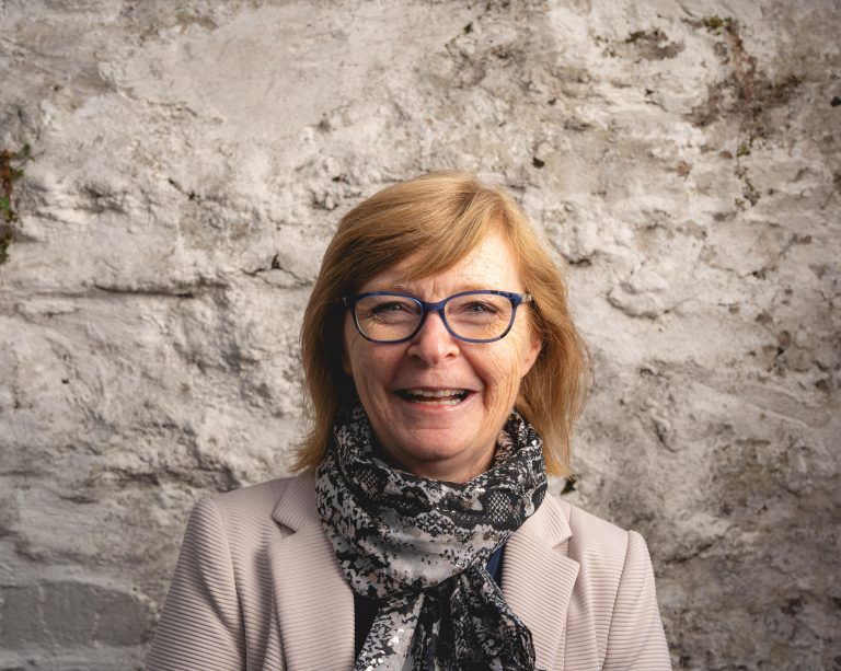 Contact - One Town One Voice